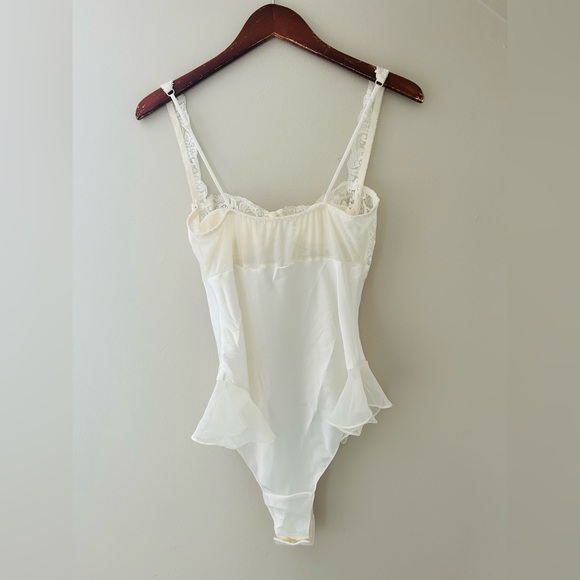 Victoria's Secret | Intimates & Sleepwear | Vtg Victorias Secret Lace ...